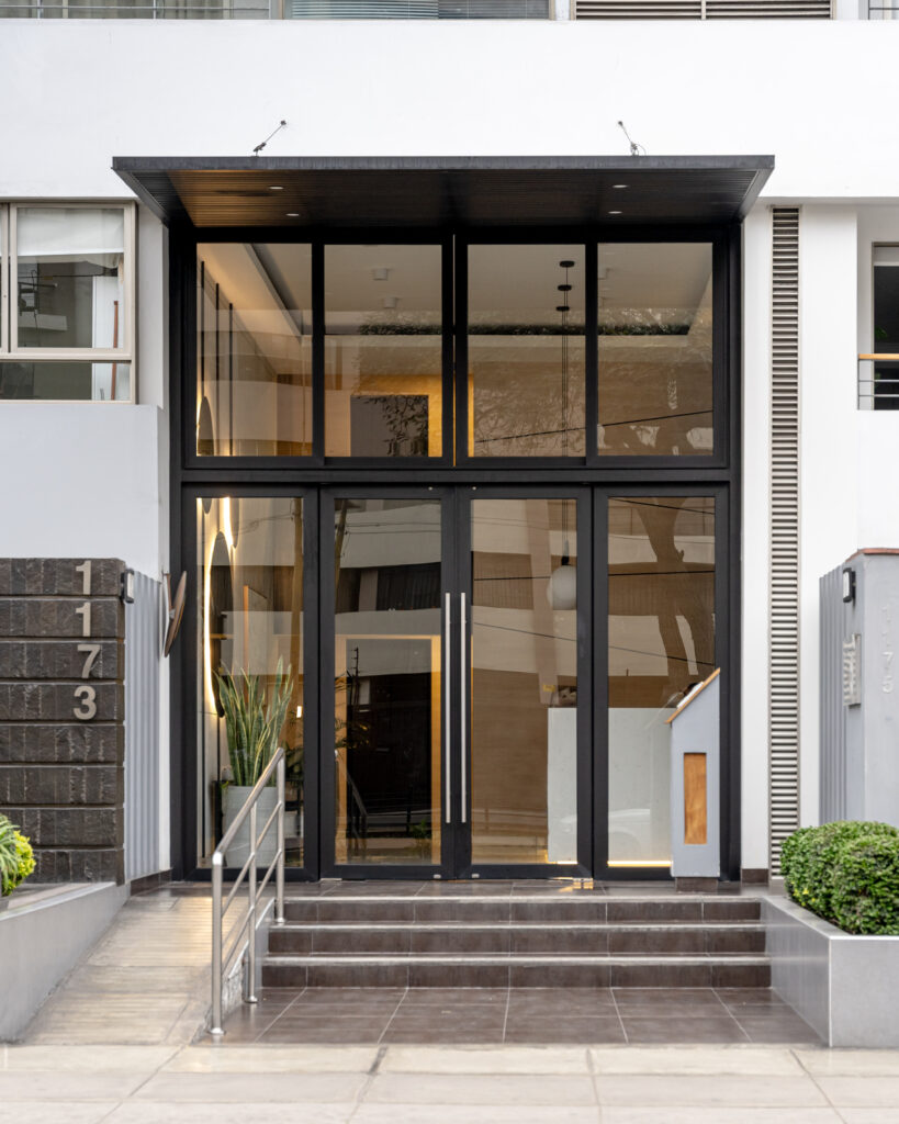 Lobby Edificio Aqua - Hiro Arquitectos